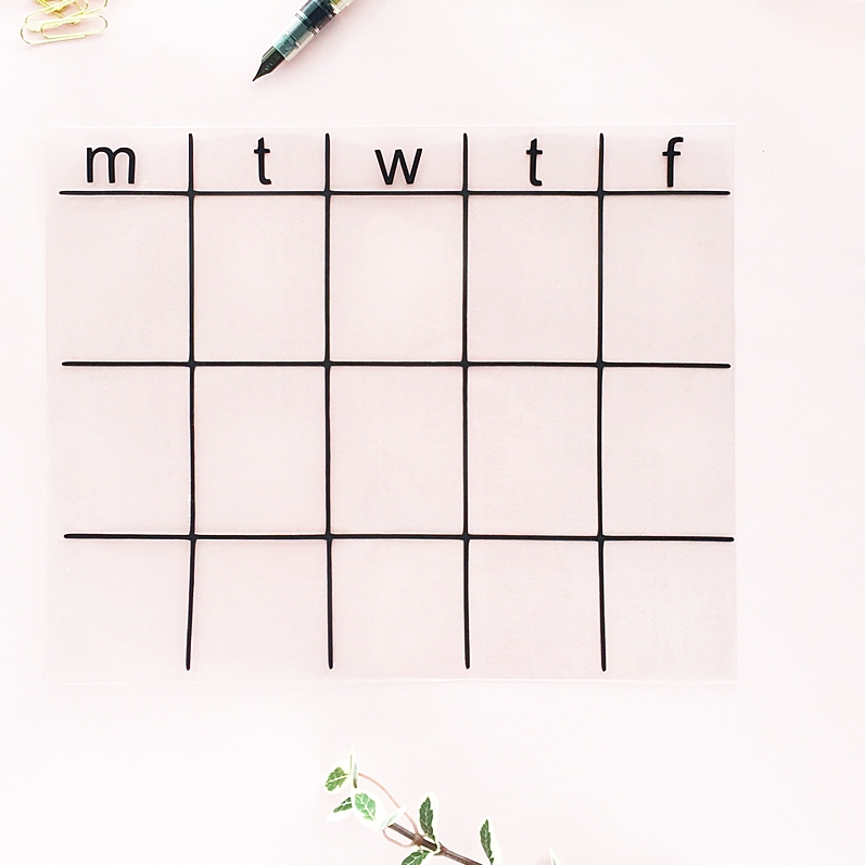 DIY Transparent Desktop Calendar